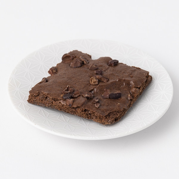 Whosecacao/brittle gift (10枚入): お菓子｜AKOMEYA TOKYO